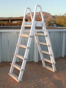 14 Cheap DIY Pool Ladder Projects For Garden - All Sands