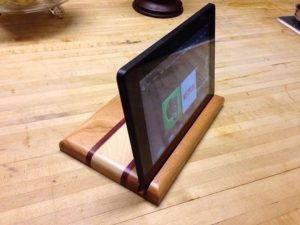 26 DIY Tablet Stand Projects For Kitchen And Study Room - All Sands