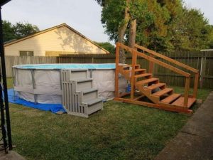 14 Cheap DIY Pool Ladder Projects For Garden - All Sands