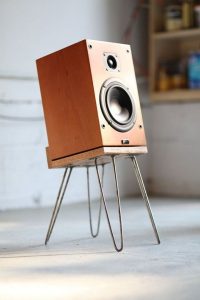 26 DIY Speaker Stand Ideas For Stereo Room - All Sands
