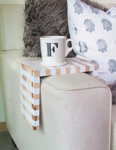 27 DIY Sofa Arm Table Ideas For Living Room - All Sands