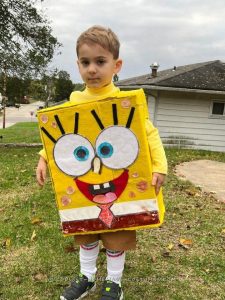 12 Quick to Make DIY Spongebob Costume Ideas - All Sands
