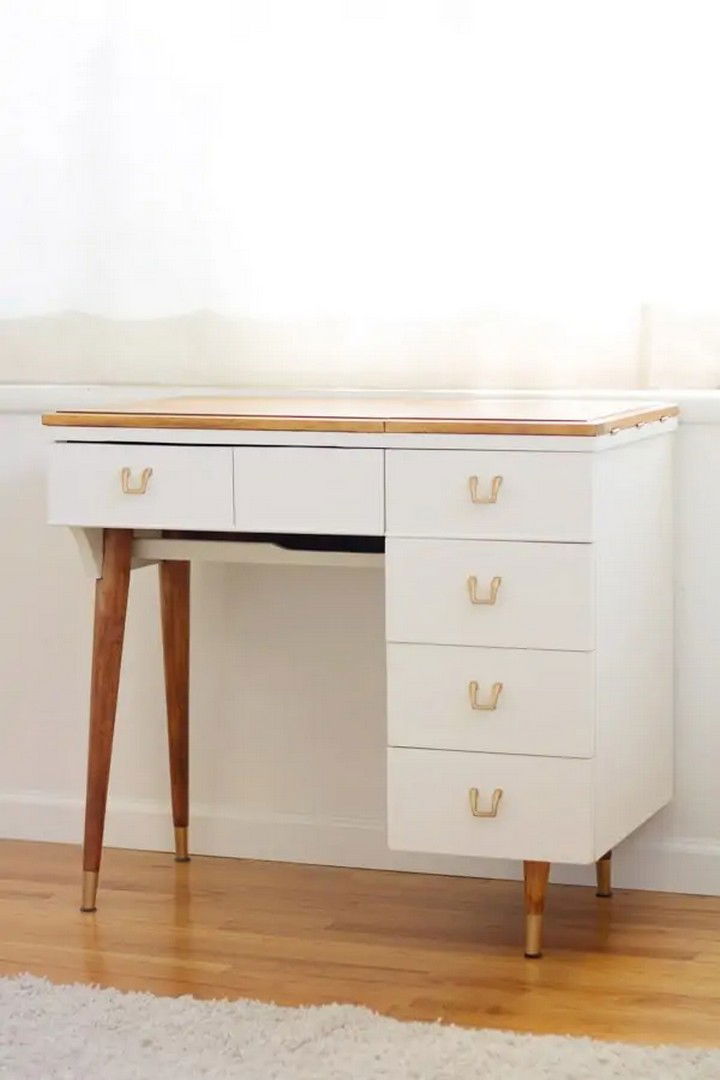 25 DIY Vanity Ideas For Home Decor - All Sands