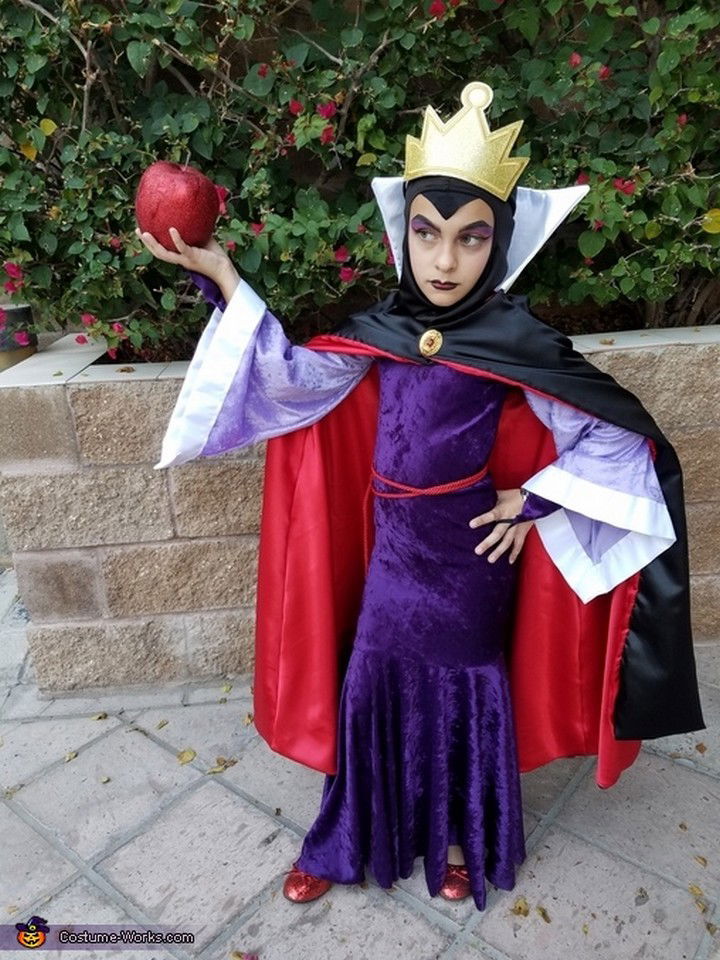 16 DIY Evil Queen Costume Ideas For Halloween - All Sands