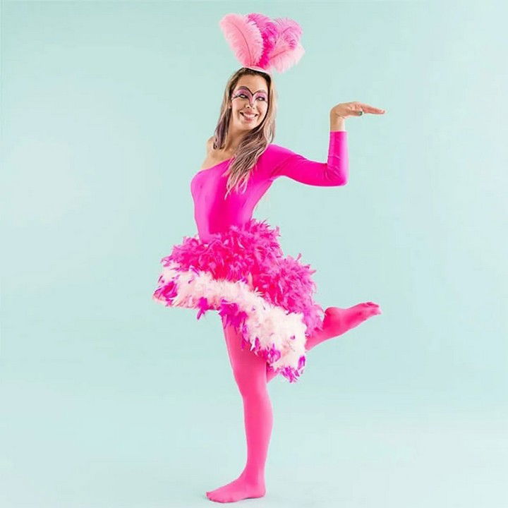 16 Creative DIY Flamingo Costume Ideas For Holiday Season - All Sands